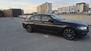 Grey BMW 520 2018 in Vilnius, with an engine capacity of 2.00 L and mileage of 284 thousand km for 16900 €, photo 16 on AUTOMOTO.COM.LV