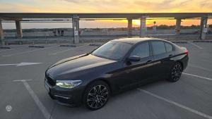 Grey BMW 520 2018 in Vilnius, with an engine capacity of 2.00 L and mileage of 284 thousand km for 16900 €, photo 19 on AUTOMOTO.COM.LV