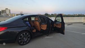 Grey BMW 520 2018 in Vilnius, with an engine capacity of 2.00 L and mileage of 284 thousand km for 16900 €, photo 22 on AUTOMOTO.COM.LV
