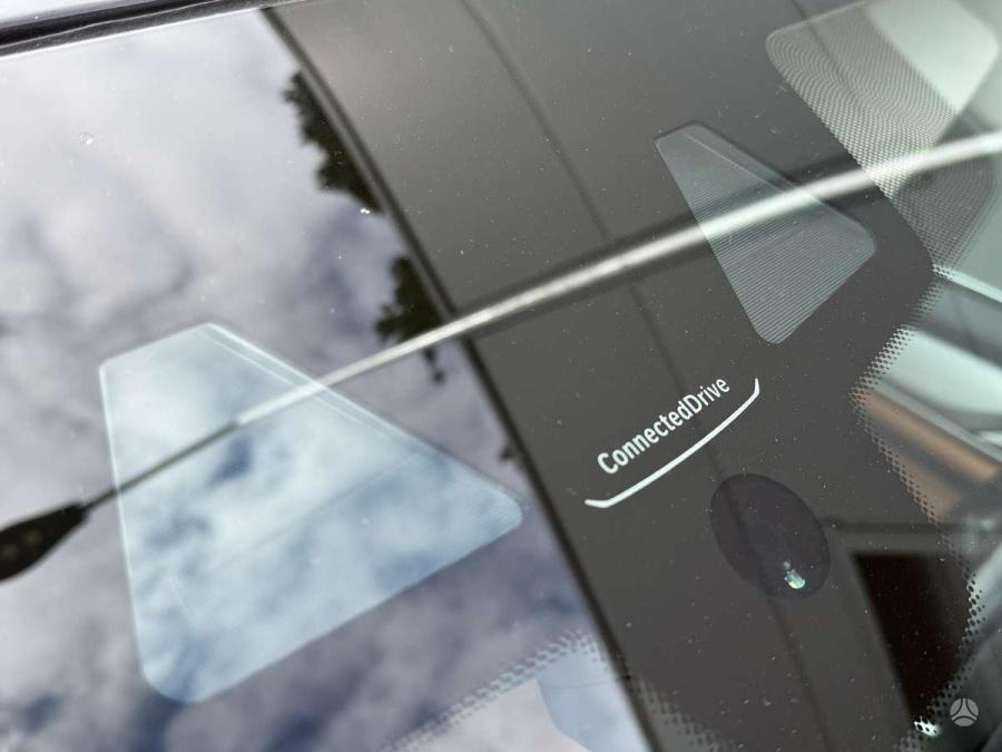 Pelēks BMW 520 2018 Utena, ar dzinēja tilpumu 2.00 L un nobraukumu 239 tūkst. km par 15100 €, foto 25 vietnē AUTOMOTO.COM.LV