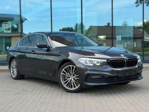 Grey BMW 520 2018 in Utena, with an engine capacity of 2.00 L and mileage of 239 thousand km for 15200 €, photo 3 on AUTOMOTO.COM.LV