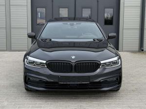 Grey BMW 520 2018 in Marijampole, with an engine capacity of 2.00 L and mileage of 238 thousand km for 19300 €, photo 5 on AUTOMOTO.COM.LV