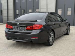 Grey BMW 520 2018 in Marijampole, with an engine capacity of 2.00 L and mileage of 238 thousand km for 19300 €, photo 9 on AUTOMOTO.COM.LV