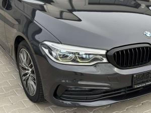 Grey BMW 520 2018 in Marijampole, with an engine capacity of 2.00 L and mileage of 238 thousand km for 19300 €, photo 38 on AUTOMOTO.COM.LV