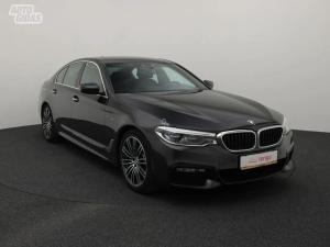 Grey BMW 520 2019 in Vilnius, with an engine capacity of 2.00 L and mileage of 208 thousand km for 23999 €, photo 11 on AUTOMOTO.COM.LV