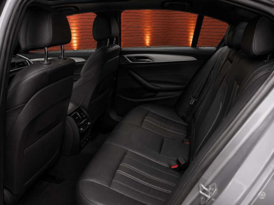 Pelēks BMW 520 2020 Marijampole, ar dzinēja tilpumu 2.00 L un nobraukumu 154 tūkst. km par 34667 €, foto 29 vietnē AUTOMOTO.COM.LV