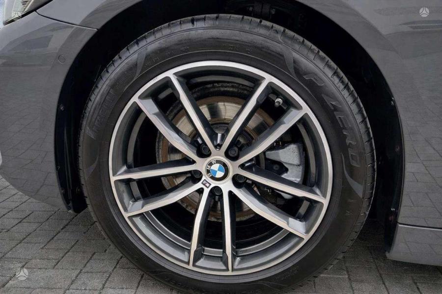 Pelēks BMW 520 2020 Marijampole, ar dzinēja tilpumu 2.00 L un nobraukumu 154 tūkst. km par 34667 €, foto 33 vietnē AUTOMOTO.COM.LV