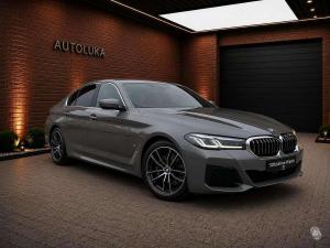 Pelēks BMW 520 2020 Marijampole, ar dzinēja tilpumu 2.00 L un nobraukumu 154 tūkst. km par 34606 €, foto 4 vietnē AUTOMOTO.COM.LV