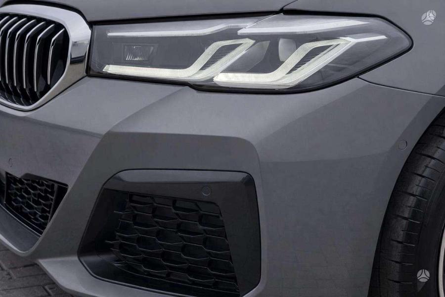 Pelēks BMW 520 2020 Marijampole, ar dzinēja tilpumu 2.00 L un nobraukumu 154 tūkst. km par 34606 €, foto 26 vietnē AUTOMOTO.COM.LV