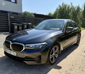 Pelēks BMW 520 2021 Viļņa, ar dzinēja tilpumu 2.00 L un nobraukumu 240 tūkst. km par 17600 €, foto 3 vietnē AUTOMOTO.COM.LV
