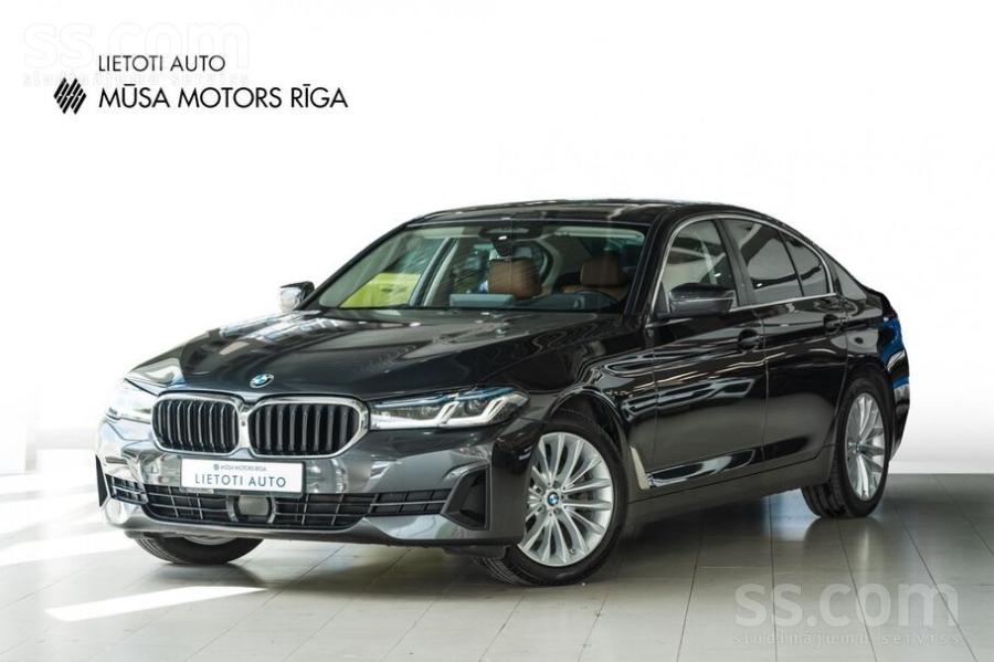 Grey BMW 520 2021 in Riga, with an engine capacity of 2.00 L and mileage of 145 thousand km for 28900 €, photo 1 on AUTOMOTO.COM.LV