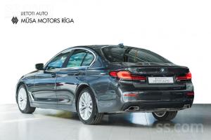 Grey BMW 520 2021 in Riga, with an engine capacity of 2.00 L and mileage of 145 thousand km for 28900 €, photo 9 on AUTOMOTO.COM.LV