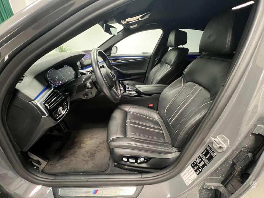 Pelēks BMW 520 2022 Viļņa, ar dzinēja tilpumu 2.00 L un nobraukumu 175 tūkst. km par 29999 €, foto 8 vietnē AUTOMOTO.COM.LV