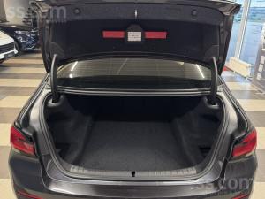 Grey BMW 520 2022 in Riga, with an engine capacity of 2.00 L and mileage of 212 thousand km for 23990 €, photo 8 on AUTOMOTO.COM.LV