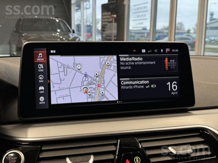 Grey BMW 520 2022 in Riga, with an engine capacity of 2.00 L and mileage of 212 thousand km for 23990 €, photo 18 on AUTOMOTO.COM.LV