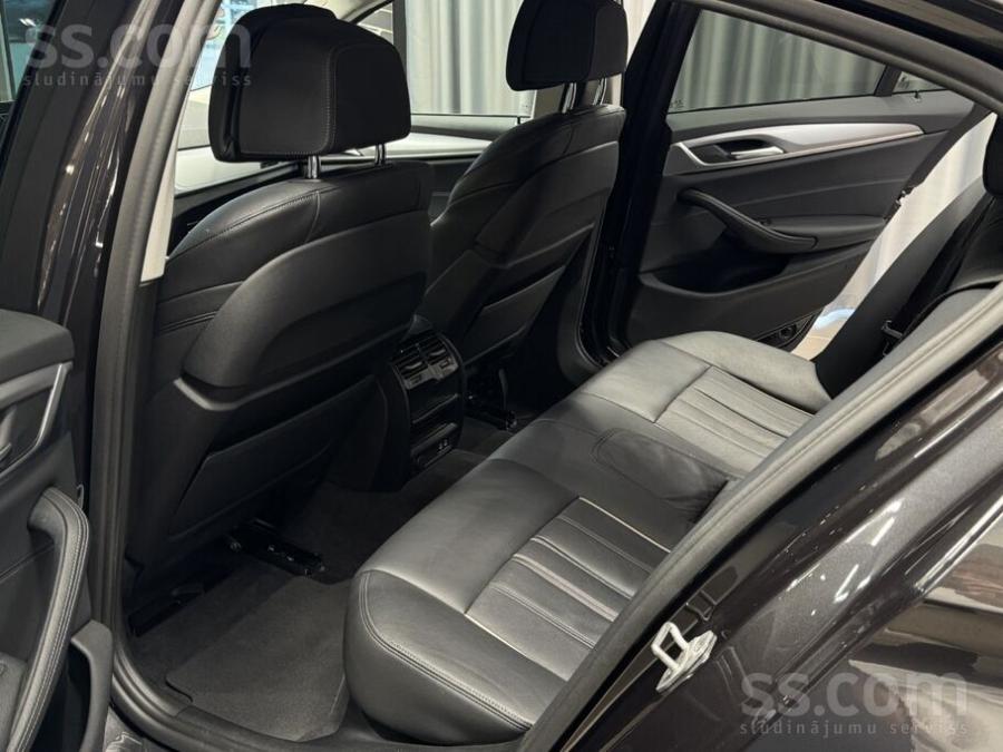 Grey BMW 520 2022 in Riga, with an engine capacity of 2.00 L and mileage of 212 thousand km for 23990 €, photo 25 on AUTOMOTO.COM.LV