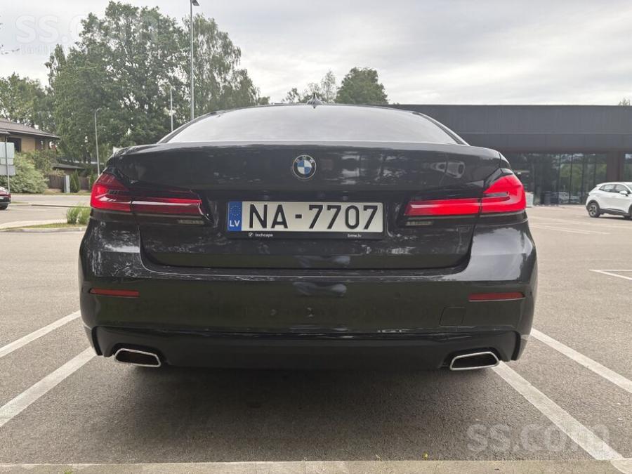 Pelēks BMW 520 2022 Rīga, ar dzinēja tilpumu 2.00 L un nobraukumu 57 tūkst. km par 29900 €, foto 6 vietnē AUTOMOTO.COM.LV