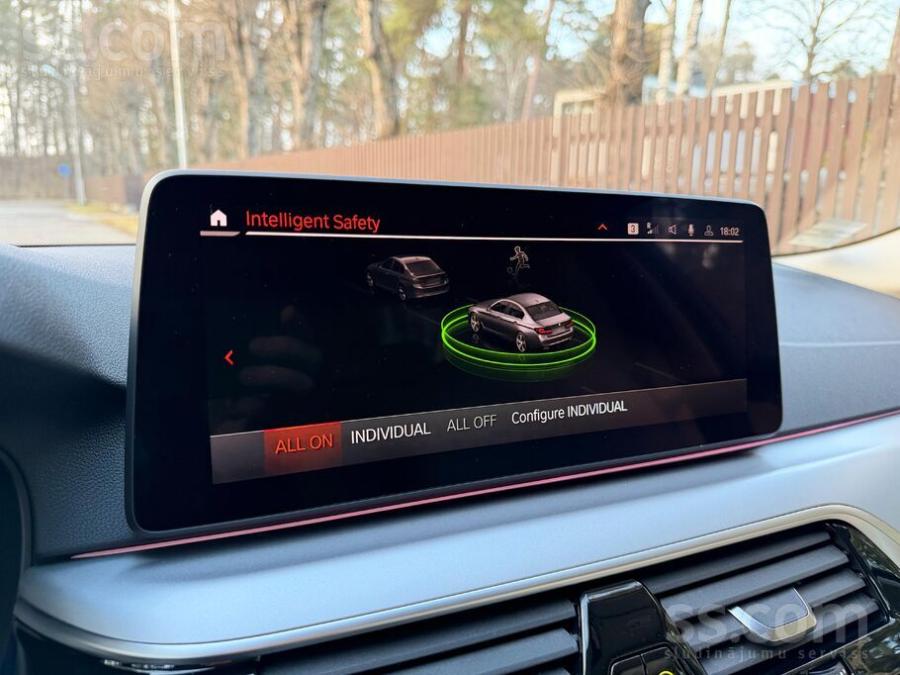 Pelēks BMW 520 2022 Rīga, ar dzinēja tilpumu 2.00 L un nobraukumu 57 tūkst. km par 29900 €, foto 22 vietnē AUTOMOTO.COM.LV