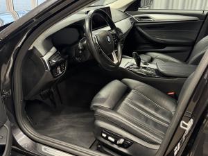 Pelēks BMW 520 2022 Rīga, ar dzinēja tilpumu 2.00 L un nobraukumu 212 tūkst. km par 22990 €, foto 8 vietnē AUTOMOTO.COM.LV