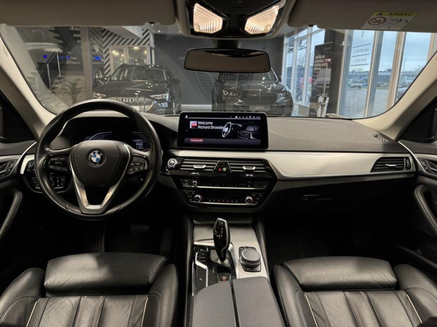 Pelēks BMW 520 2022 Rīga, ar dzinēja tilpumu 2.00 L un nobraukumu 212 tūkst. km par 22990 €, foto 14 vietnē AUTOMOTO.COM.LV