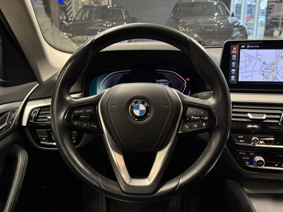 Pelēks BMW 520 2022 Rīga, ar dzinēja tilpumu 2.00 L un nobraukumu 212 tūkst. km par 22990 €, foto 15 vietnē AUTOMOTO.COM.LV