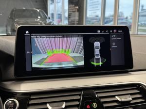 Pelēks BMW 520 2022 Rīga, ar dzinēja tilpumu 2.00 L un nobraukumu 212 tūkst. km par 22990 €, foto 18 vietnē AUTOMOTO.COM.LV