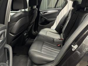 Pelēks BMW 520 2022 Rīga, ar dzinēja tilpumu 2.00 L un nobraukumu 212 tūkst. km par 22990 €, foto 25 vietnē AUTOMOTO.COM.LV