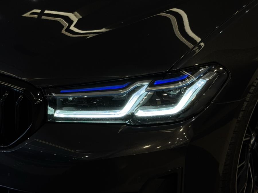 Pelēks BMW 520 2022 Rīga, ar dzinēja tilpumu 2.00 L un nobraukumu 212 tūkst. km par 22990 €, foto 28 vietnē AUTOMOTO.COM.LV