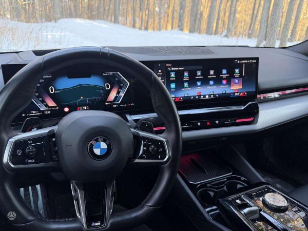 Pelēks BMW 520 2023 Kauņa, ar dzinēja tilpumu 0.00 L un nobraukumu 60 tūkst. km par 56500 €, foto 9 vietnē AUTOMOTO.COM.LV
