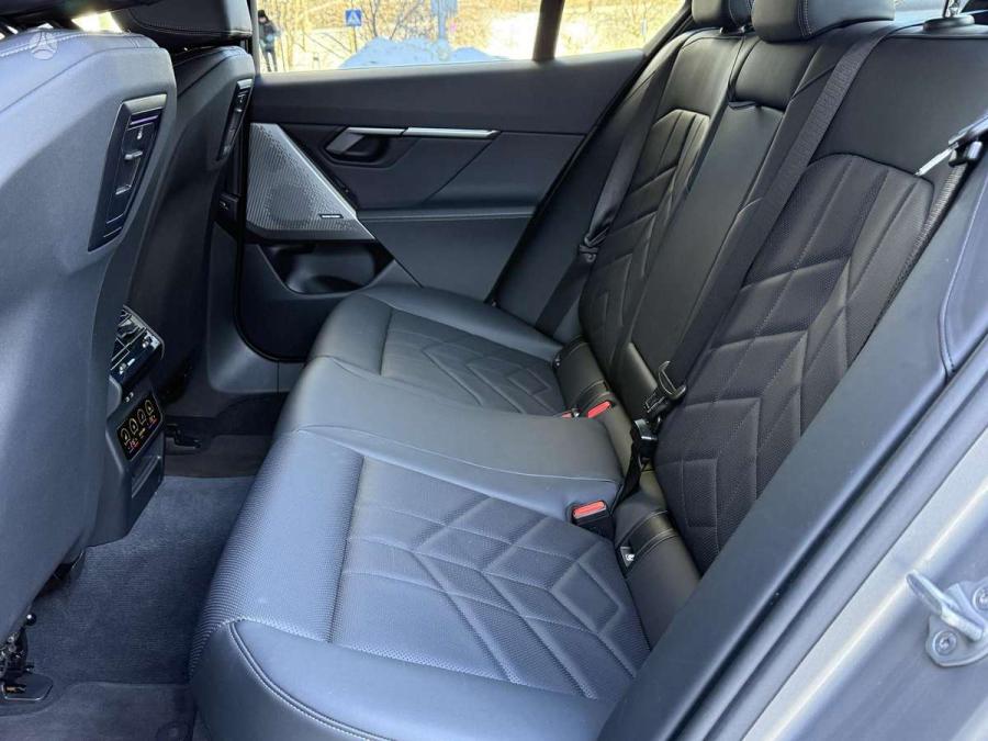 Pelēks BMW 520 2023 Viļņa, ar dzinēja tilpumu 2.00 L un nobraukumu 46 tūkst. km par 49490 €, foto 19 vietnē AUTOMOTO.COM.LV