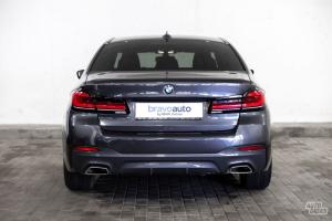 Pelēks BMW 520 2023 Viļņa, ar dzinēja tilpumu 2.00 L un nobraukumu 51 tūkst. km par 38771 €, foto 10 vietnē AUTOMOTO.COM.LV