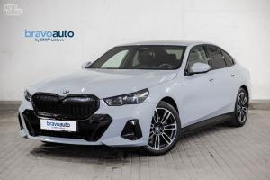 Pelēks BMW 520 2024 Viļņa, ar dzinēja tilpumu 2.00 L un nobraukumu 52 tūkst. km par 51991 €, foto  vietnē AUTOMOTO.COM.LV