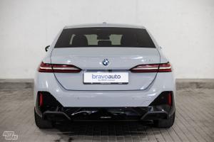 Grey BMW 520 2024 in Vilnius, with an engine capacity of 2.00 L and mileage of 52 thousand km for 51991 €, photo 13 on AUTOMOTO.COM.LV
