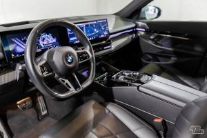 Grey BMW 520 2024 in Vilnius, with an engine capacity of 2.00 L and mileage of 52 thousand km for 51991 €, photo 14 on AUTOMOTO.COM.LV