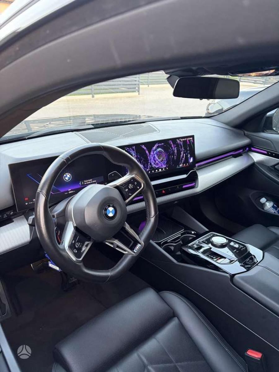 Pelēks BMW 520 2024 Kauņa, ar dzinēja tilpumu 2.00 L un nobraukumu 69 tūkst. km par 47000 €, foto 10 vietnē AUTOMOTO.COM.LV