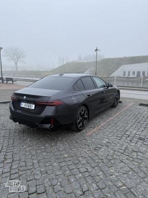 Pelēks BMW 520 2024 Klaipėda, ar dzinēja tilpumu 2.00 L un nobraukumu 69 tūkst. km par 47700 €, foto 5 vietnē AUTOMOTO.COM.LV