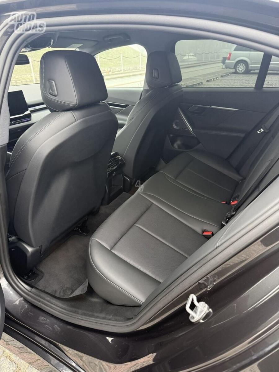 Pelēks BMW 520 2024 Klaipėda, ar dzinēja tilpumu 2.00 L un nobraukumu 69 tūkst. km par 47700 €, foto 15 vietnē AUTOMOTO.COM.LV