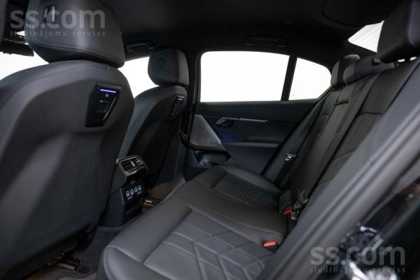 Pelēks BMW 520 2024 Rīga, ar dzinēja tilpumu 2.00 L un nobraukumu 39 tūkst. km par 55500 €, foto 7 vietnē AUTOMOTO.COM.LV