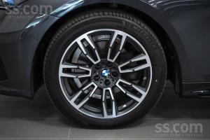 Pelēks BMW 520 2024 Rīga, ar dzinēja tilpumu 2.00 L un nobraukumu 50 tūkst. km par 55500 €, foto 10 vietnē AUTOMOTO.COM.LV