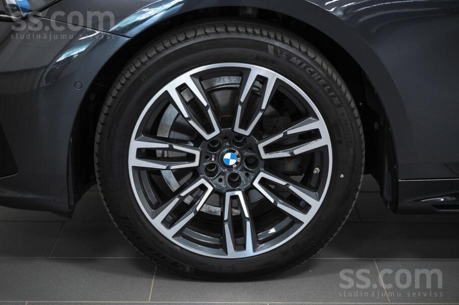 Pelēks BMW 520 2024 Rīga, ar dzinēja tilpumu 2.00 L un nobraukumu 50 tūkst. km par 55500 €, foto 10 vietnē AUTOMOTO.COM.LV