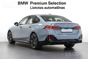 Grey BMW 520 2025 in Riga, with an engine capacity of 2.00 L and mileage of 8 thousand km for 58500 €, photo 4 on AUTOMOTO.COM.LV