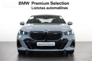 Grey BMW 520 2025 in Riga, with an engine capacity of 2.00 L and mileage of 8 thousand km for 58500 €, photo 7 on AUTOMOTO.COM.LV