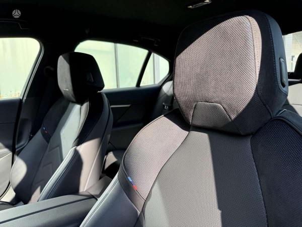 Grey BMW 520 2025 in Vilnius, with an engine capacity of 2.00 L and mileage of 16 thousand km for 53900 €, photo 10 on AUTOMOTO.COM.LV