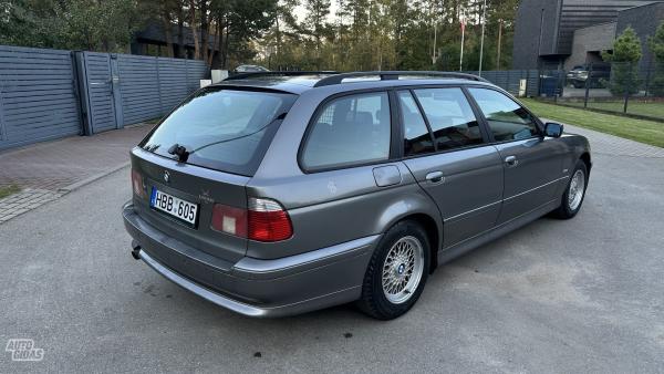 Grey BMW 520 2002 in Vilnius, with an engine capacity of 2.20 L and mileage of 308 thousand km for 1750 €, photo 7 on AUTOMOTO.COM.LV