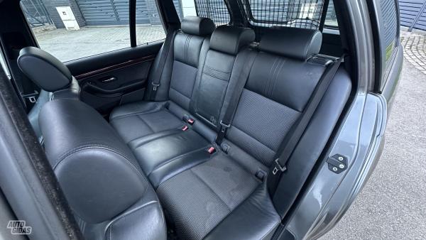 Grey BMW 520 2002 in Vilnius, with an engine capacity of 2.20 L and mileage of 308 thousand km for 1750 €, photo 11 on AUTOMOTO.COM.LV