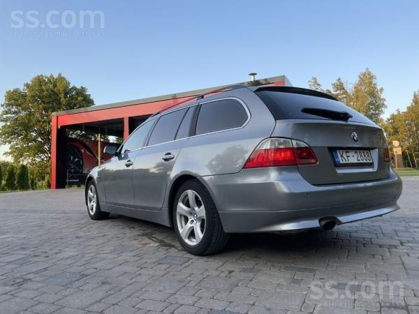 Pelēks BMW 520 2005 Rēzekne, ar dzinēja tilpumu 2.00 L un nobraukumu 279 tūkst. km par 2100 €, foto 3 vietnē AUTOMOTO.COM.LV