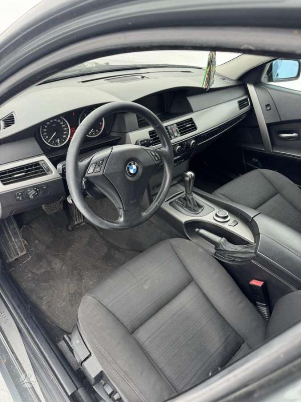 Pelēks BMW 520 2006 Klaipėda, ar dzinēja tilpumu 2.00 L un nobraukumu 400 tūkst. km par 2150 €, foto 10 vietnē AUTOMOTO.COM.LV
