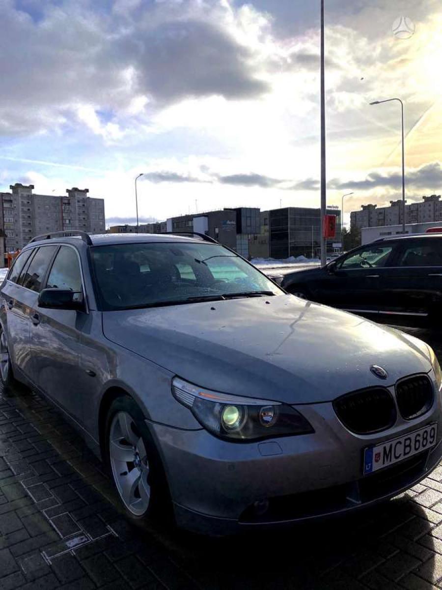 Grey BMW 520 2006 in Kaunas, with an engine capacity of 2.00 L and mileage of 357 thousand km for 2500 €, photo 1 on AUTOMOTO.COM.LV
