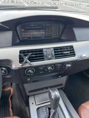Pelēks BMW 520 2006 Viļņa, ar dzinēja tilpumu 2.00 L un nobraukumu 339 tūkst. km par 2700 €, foto 16 vietnē AUTOMOTO.COM.LV