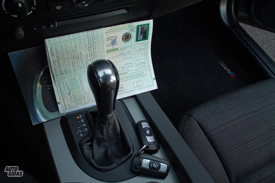 Pelēks BMW 520 2006 Kauņa, ar dzinēja tilpumu 2.00 L un nobraukumu 360 tūkst. km par 2950 €, foto 28 vietnē AUTOMOTO.COM.LV
